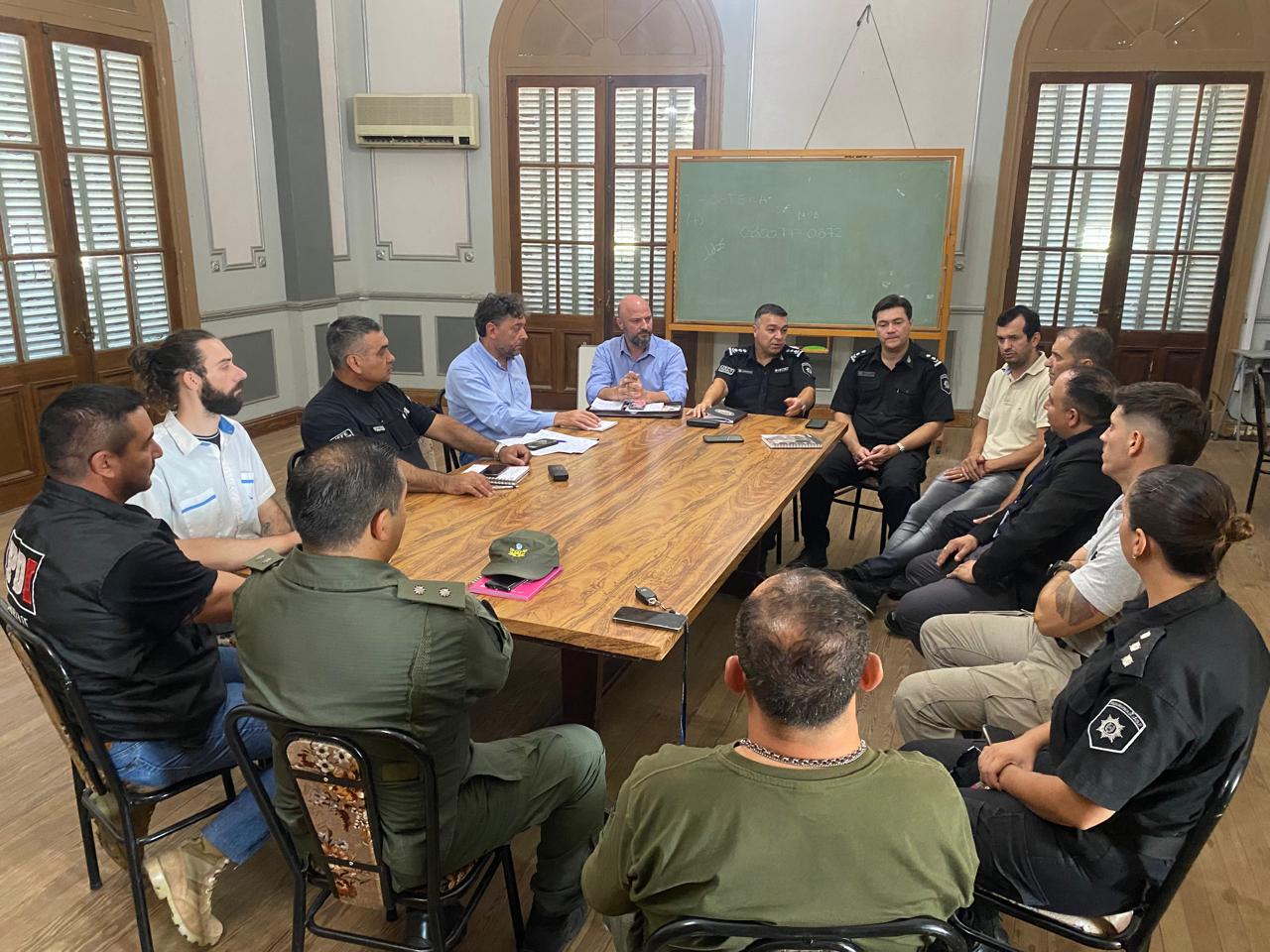 Se realizó una nueva reunión del Comando Unificado de Seguridad en ...